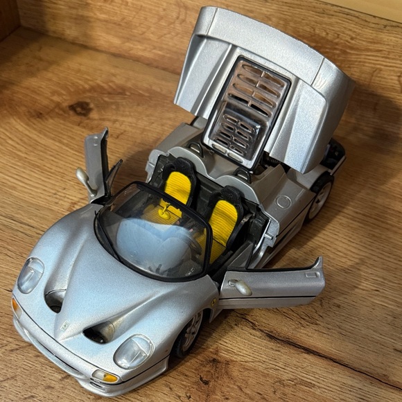 maisto | Accents | Vintage Ferrari F5 Silver Sports Diecast Car With ...
